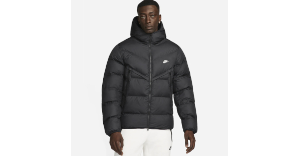 МЪЖКО ЯКЕ NIKE SPORTSWEAR STORM FIT WINDRUNNER
